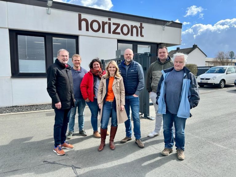 Umweltpolitische Sprecherin der FDP Wiebke Knell besucht ...